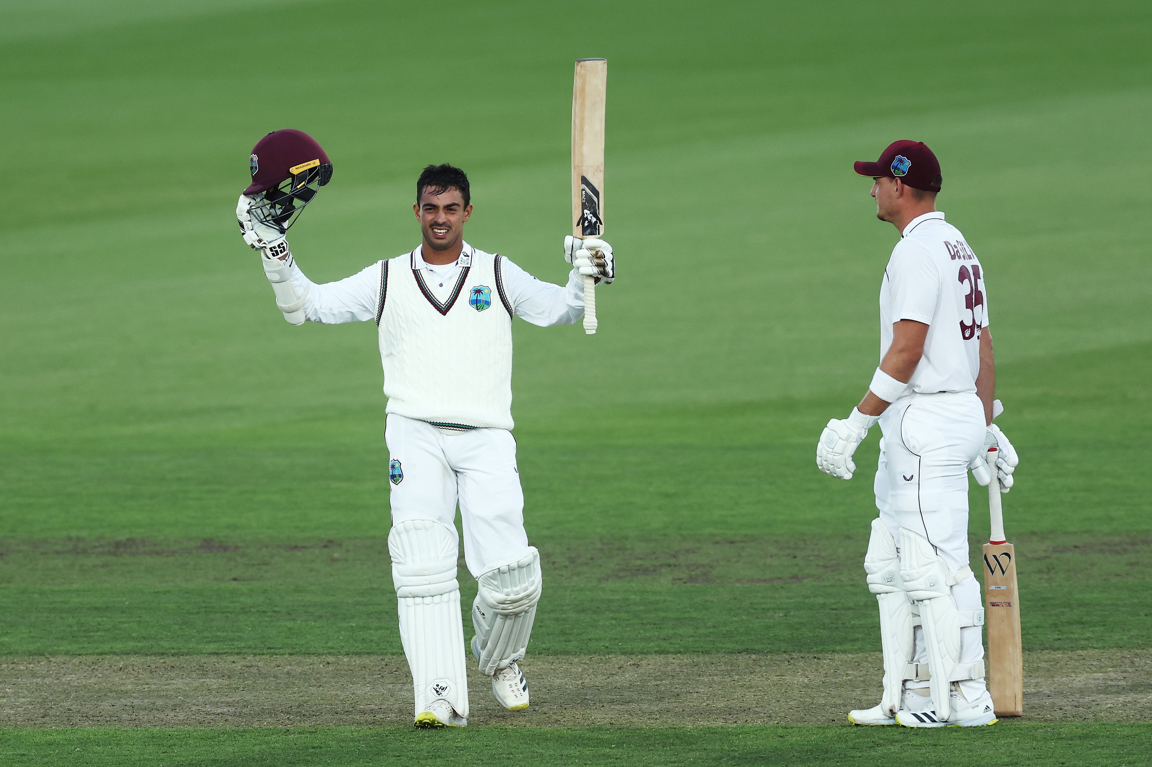 Chanderpaul stands tall with immaculate ton | Windies Cricket news